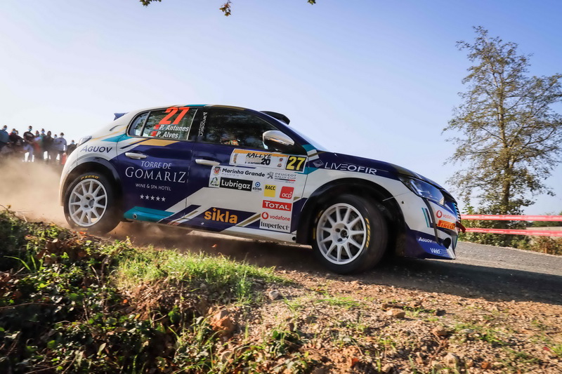 Peugeot Rally 4 procuram “Trono” em Espanha